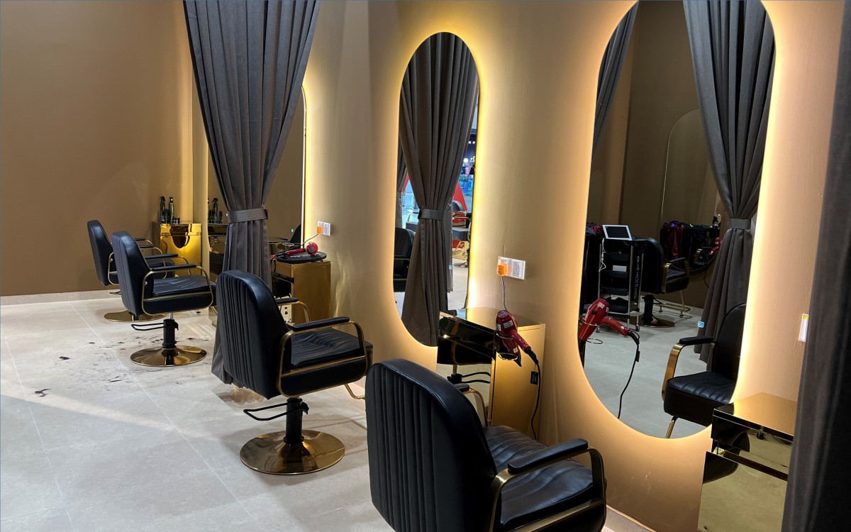 APT SALON - IOI City Mall Sdn Bhd